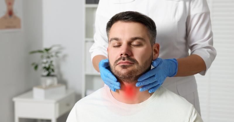 Diffuse Non-Tender Goiter in a Hypothyroid Middle-Aged Patient | MedSynapse